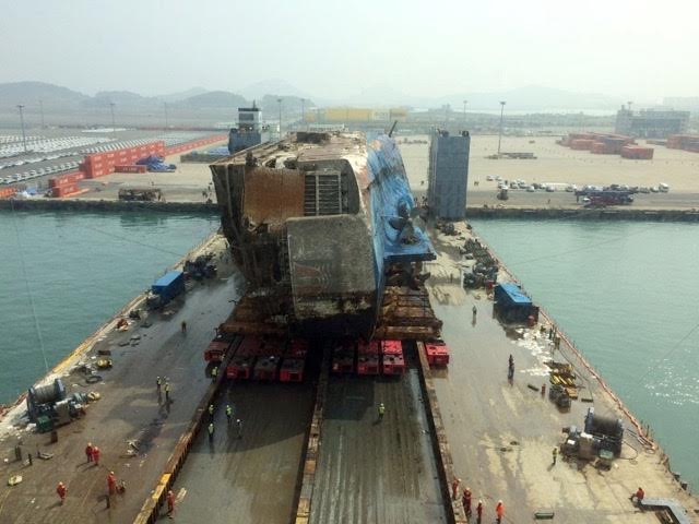 Sewol emerges from seabed - Ships & Ports