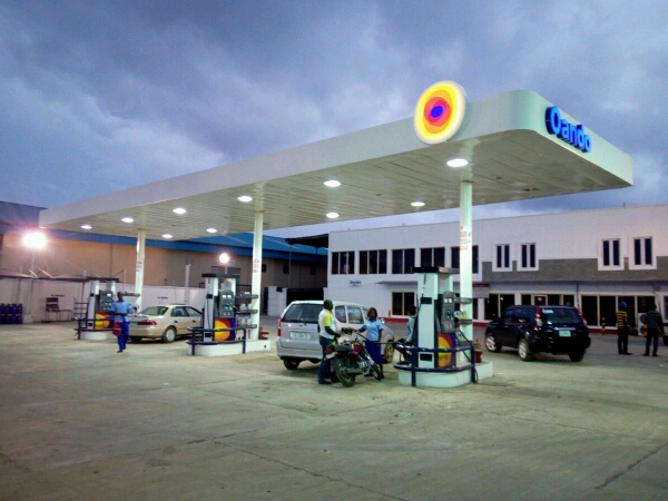 DPR seals Oando filling station in Lekki over molestation of officials ...